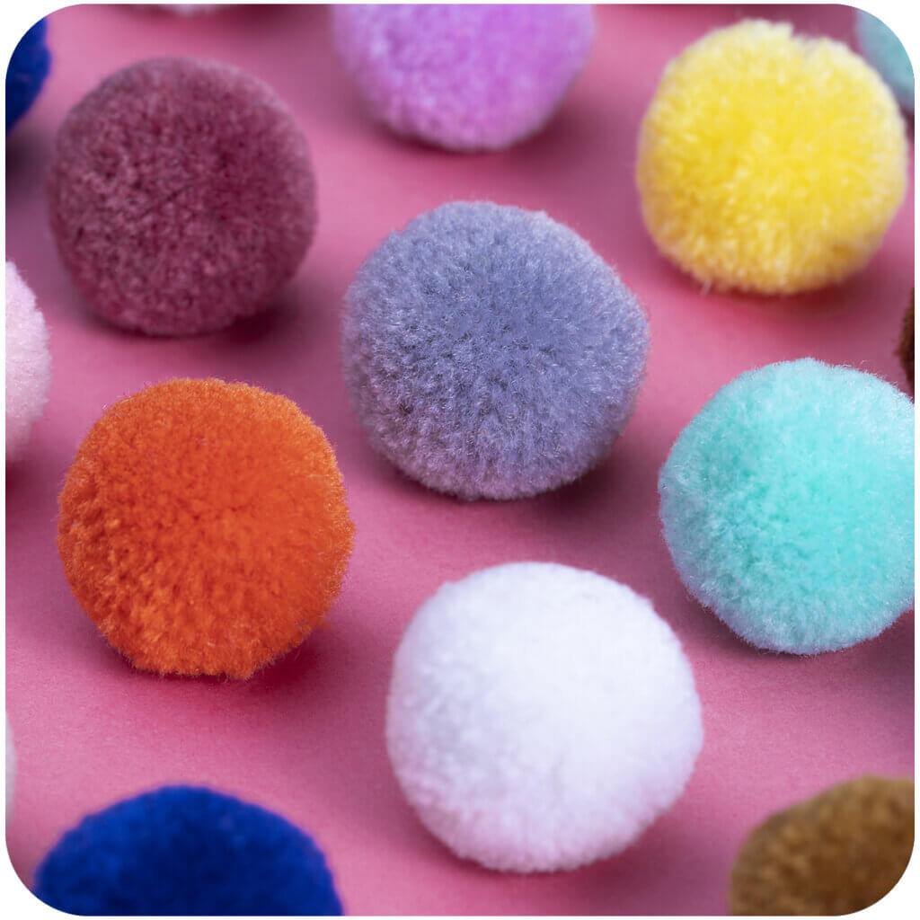 Pompones Colores Surtidos – Creaciones Pascua